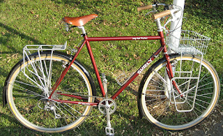 The Humble Cyclist: Surly Long Haul Trucker - the RACKS