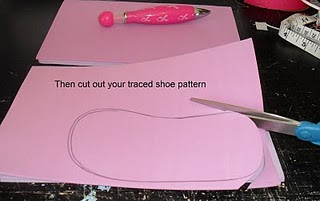 One Craftalicous Momma: Flip Flops From Scratch