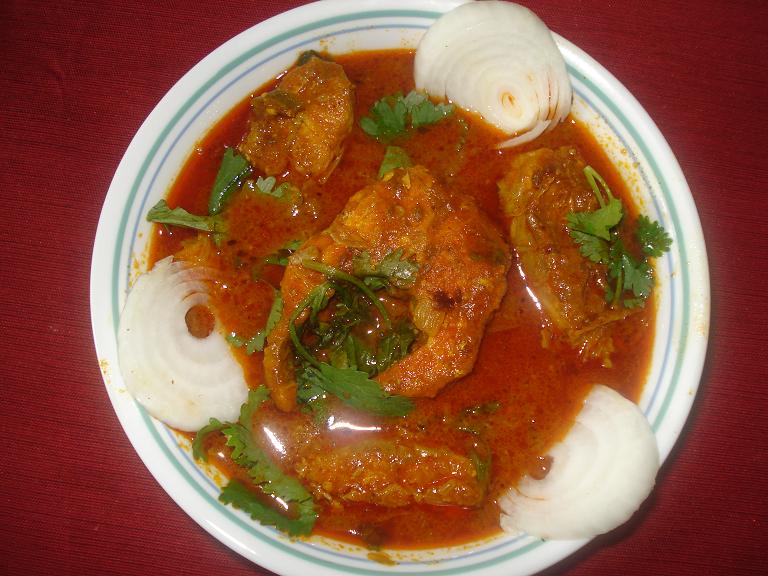 INDIAN RECIPES CORNER: Andhra Chepala Pulusu(Fish pulusu, fish cooked ...