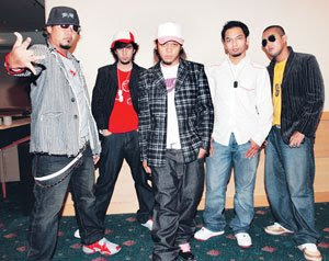 Nine: A Soulful Heart: Ruffedge Belum Berkubur