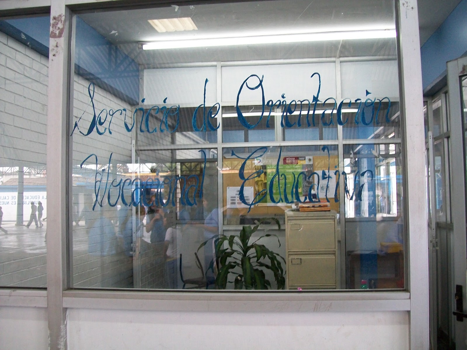 Enseñando ciencias en las aulas de secundaria: Conoce la Escuela ...