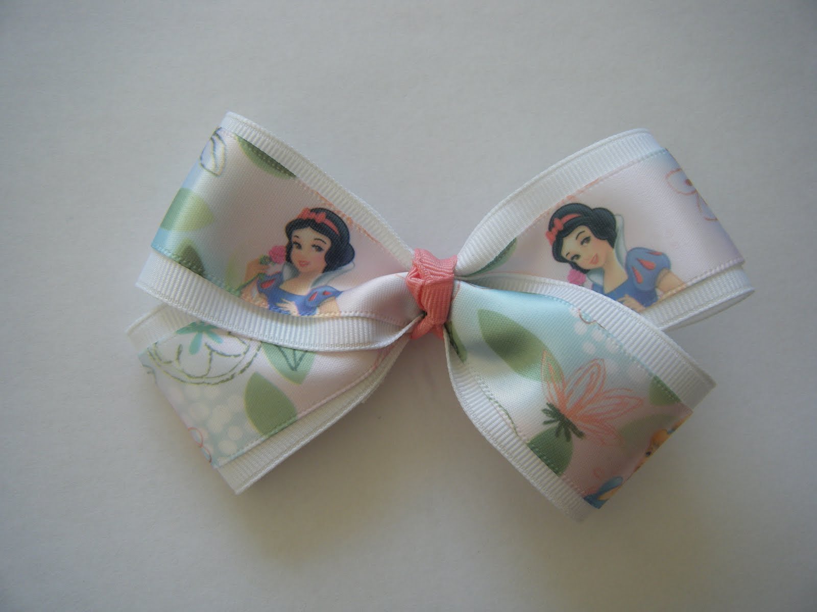 Jitty Bug Designs: Basic Bows