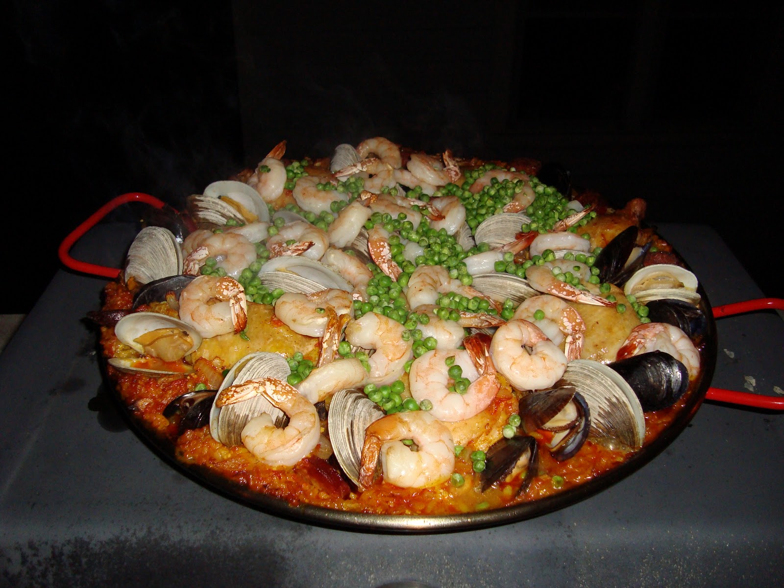 Dave's Kitchen: The Paella Party