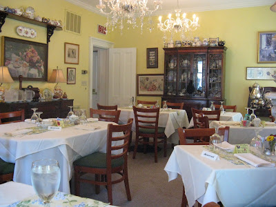 Tea in the Parlor: Teaberry's Tea Room