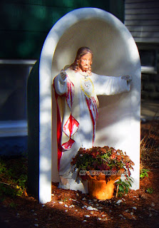 musings of a sea witch: Bathtub Marys and a New Header