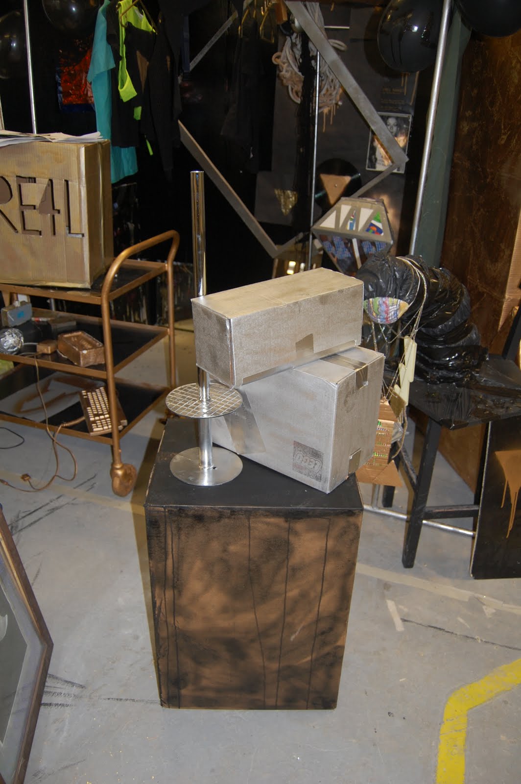 Su-real: WARNING: precarious sculptural object