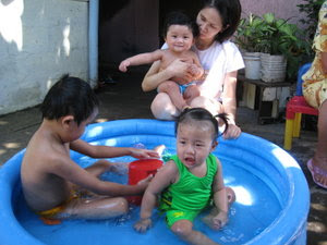 The Villafuertes ... Alvin, Leni & Elijah: first skinny dipping