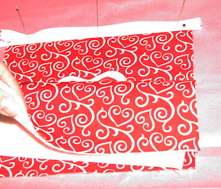 Sew Fantastic: Tutorial:: Valentine Padded Zipper Pouches