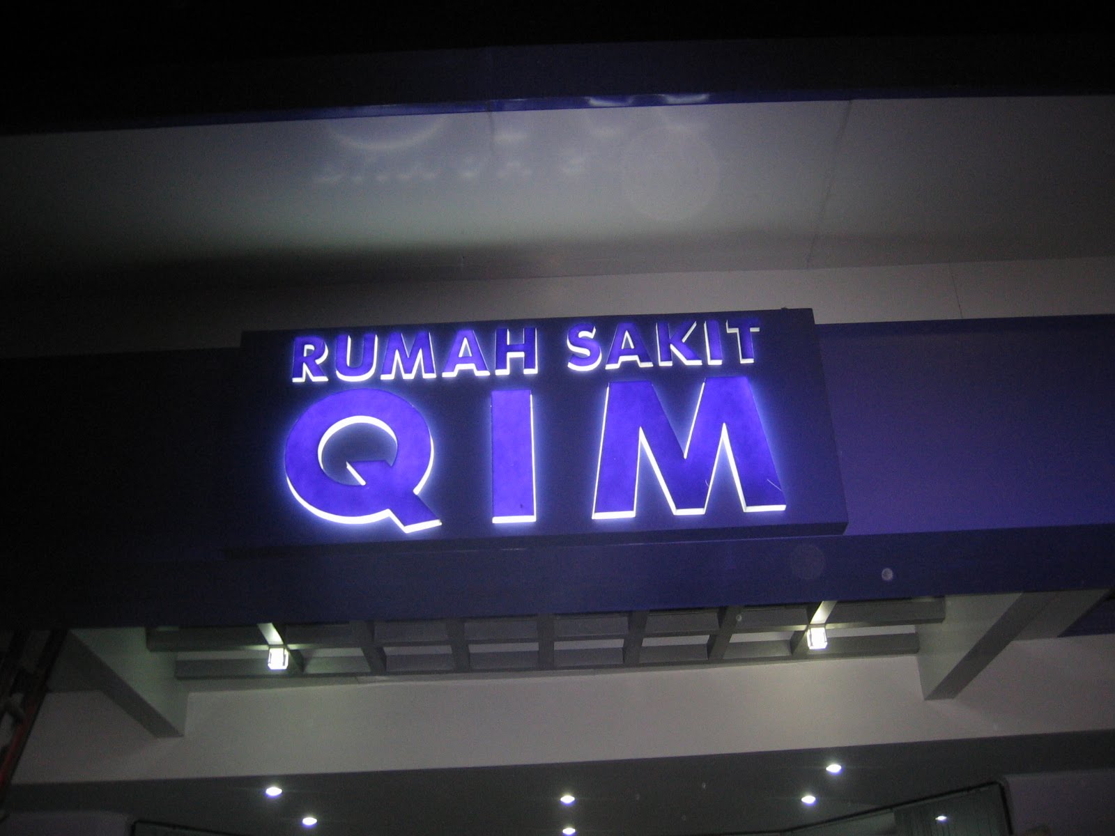 NEONSIGN-NEON BOX ACRYLIC: menerima pembuatan neonsign, neon box acrylic