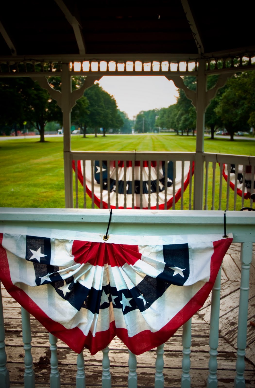 What I Saw: Small Town Scene