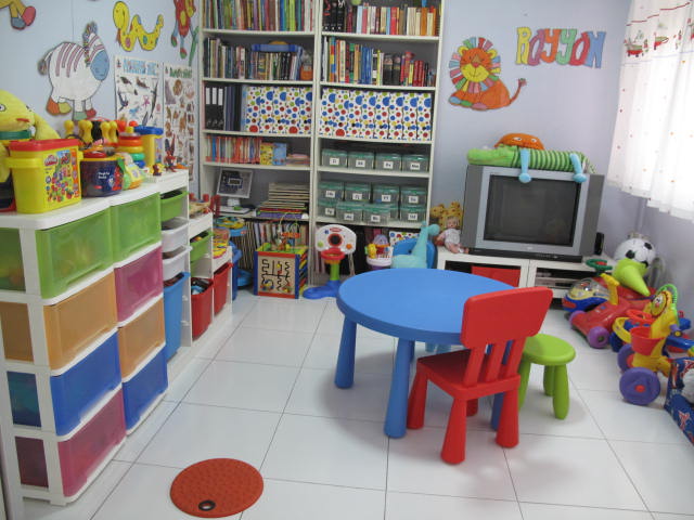 Rayyan: Play/Study Room