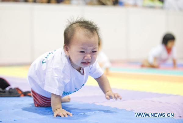 Baby Crawling Race Contest - Spluch - Interesting/Fun Stuff From Around ...