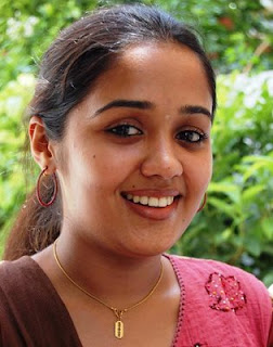 Top 10 Drama Comady News Gallery: Top tamil Comedy Actress Images