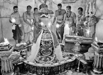 Hindu God Golden Temples, Indian Temples, Photo of Golden Hindu Temple ...