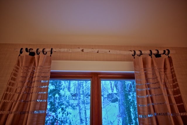 Frilla: Branching Out: Branch Curtain Rod
