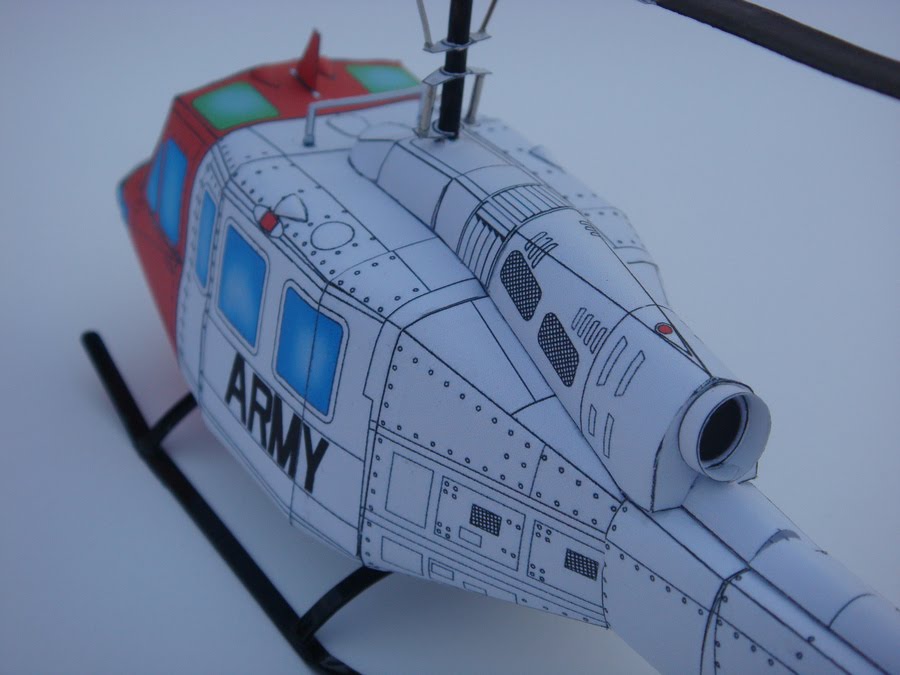 Atochero Papercrafts: Fiddlers Green - Bell UH-1 Huey