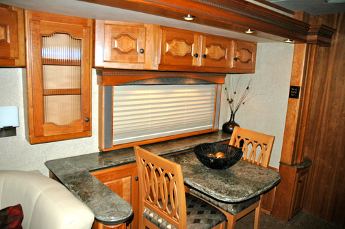 RV Country: 2007 Country Coach gets modernized!