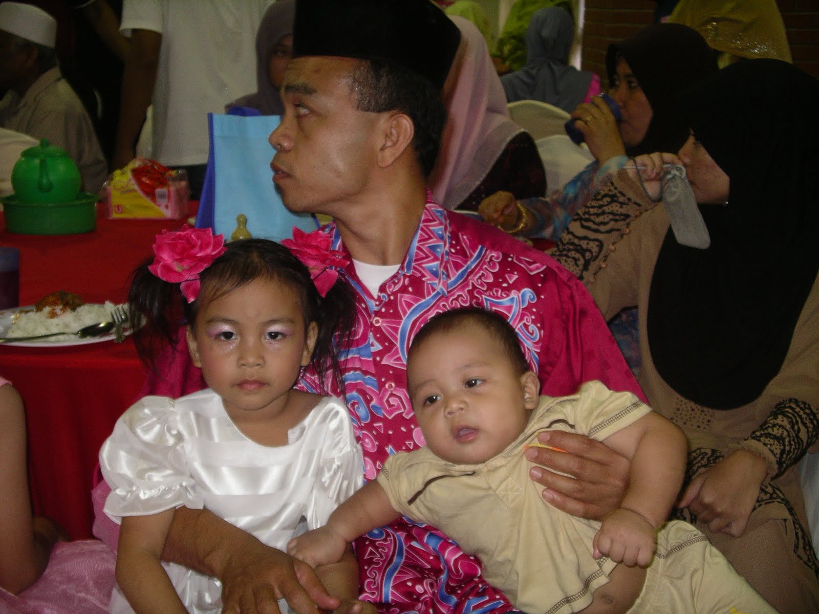 Cooking is Fun... Sekadar Hobi: 10.10.2010 - lagi gambar Orang Kawin