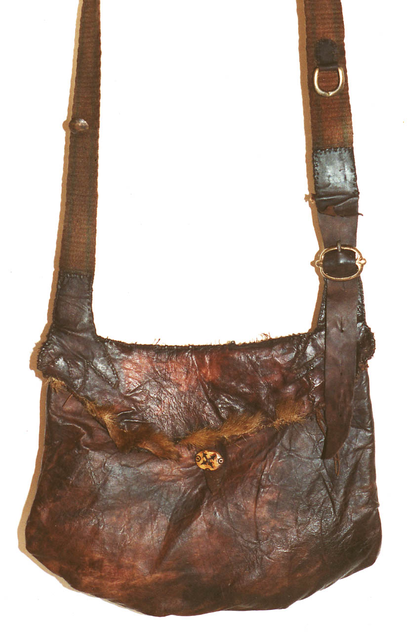 Ken Scott Pouches: Old Pouch Friday: Deer Skin Pouch