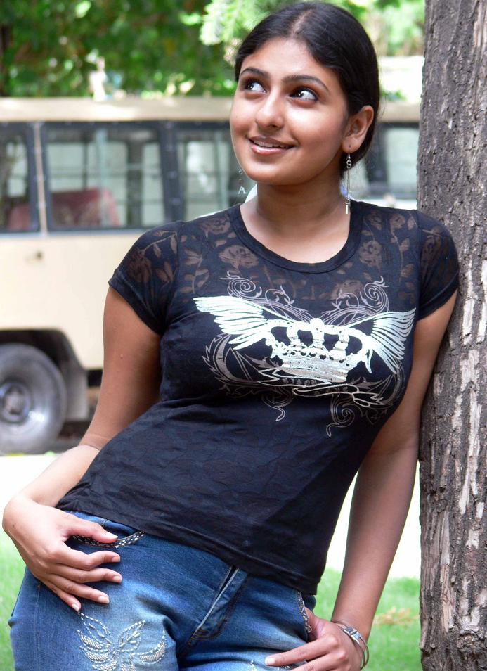 Pure Telugu Busty Actress