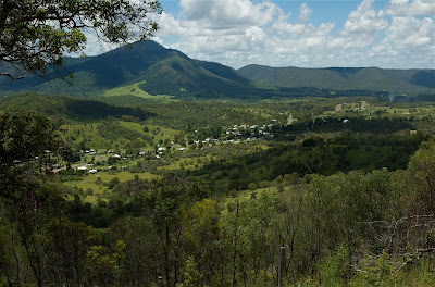 Avan Touring in Australia: Mount Perry - 11th to 13th February