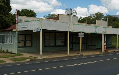 Avan Touring in Australia: Mount Perry - 11th to 13th February