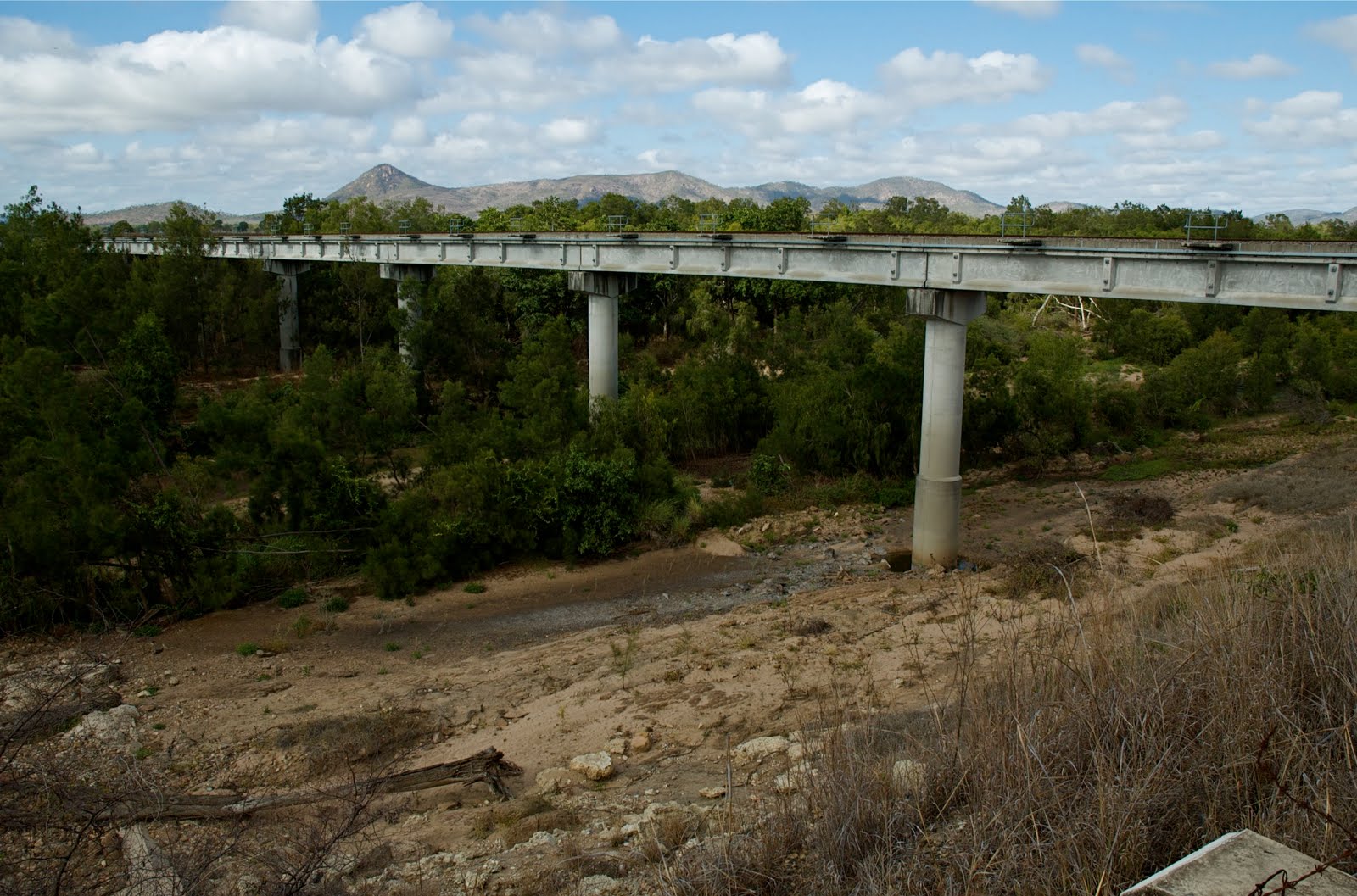 Avan Touring in Australia: Reid River Rest Area - Mon 16th November