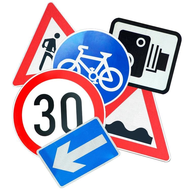 Spluttering Tailpipe: The Big Debate: too many road signs?