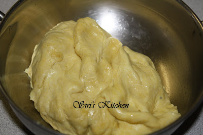 Siri's Kitchen: Oligalu / Bakshalu / Bobbatlu / Puran Poli