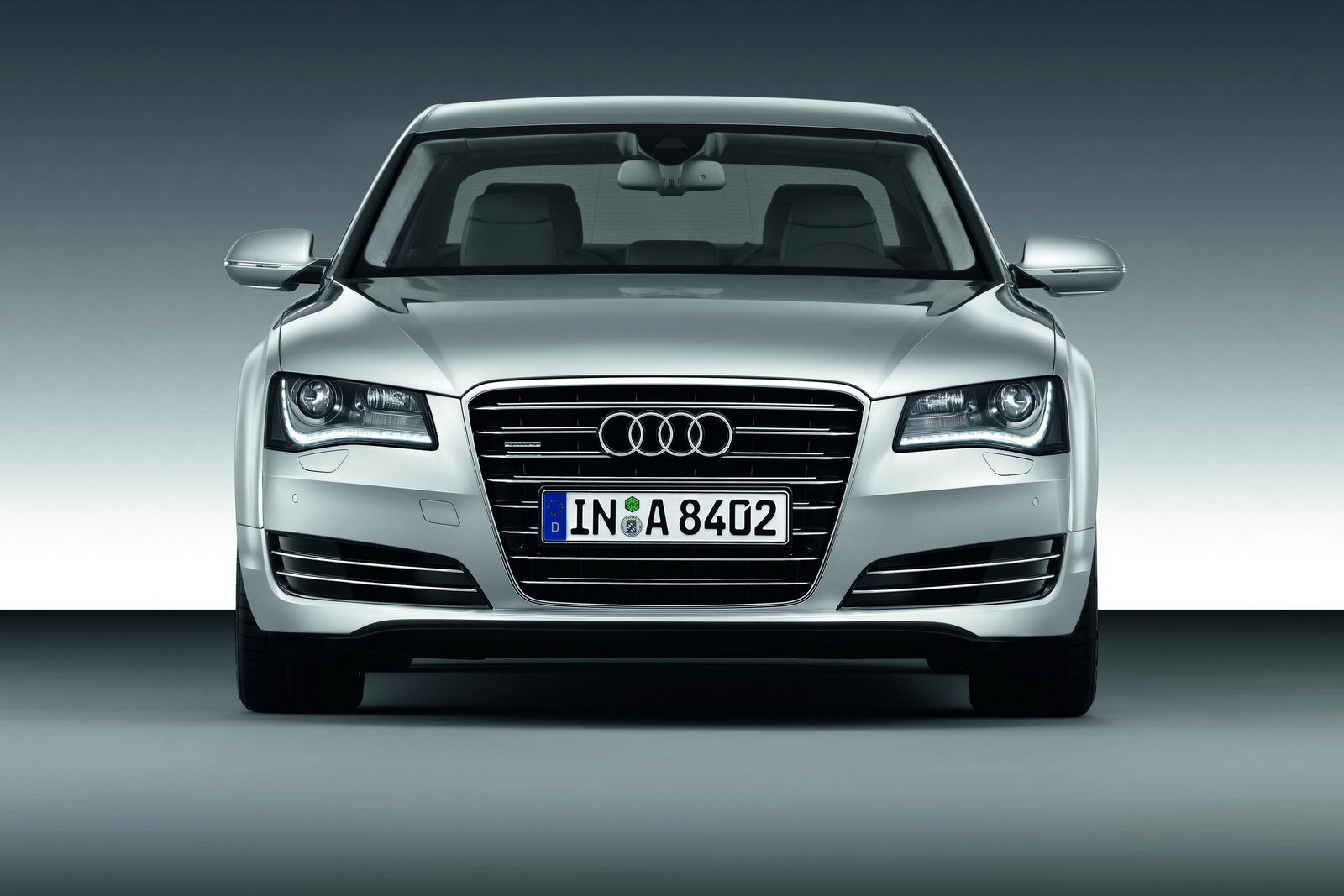Luxury Audi A8 Photos HD Resolution | The World's Most Beautiful Cars