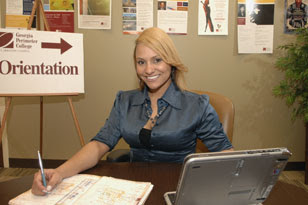 behindthejournalism: Giving Students Life:Feature Article