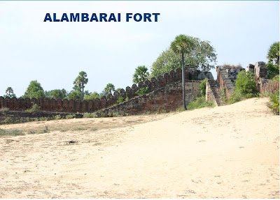 The Wanderlust: A sneak into the past.. Alamparai Fort