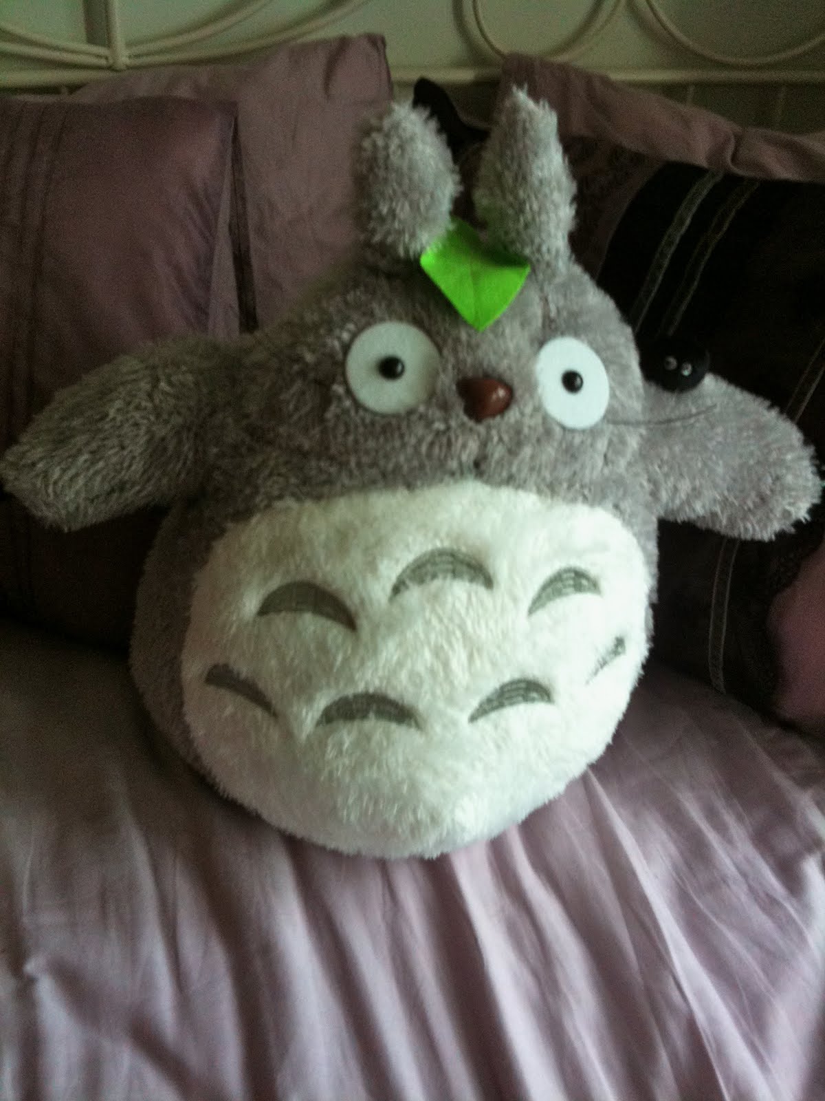 The Clover Beauty Inn: Lots of Love from Paws: TOTORO Stuffed Toy