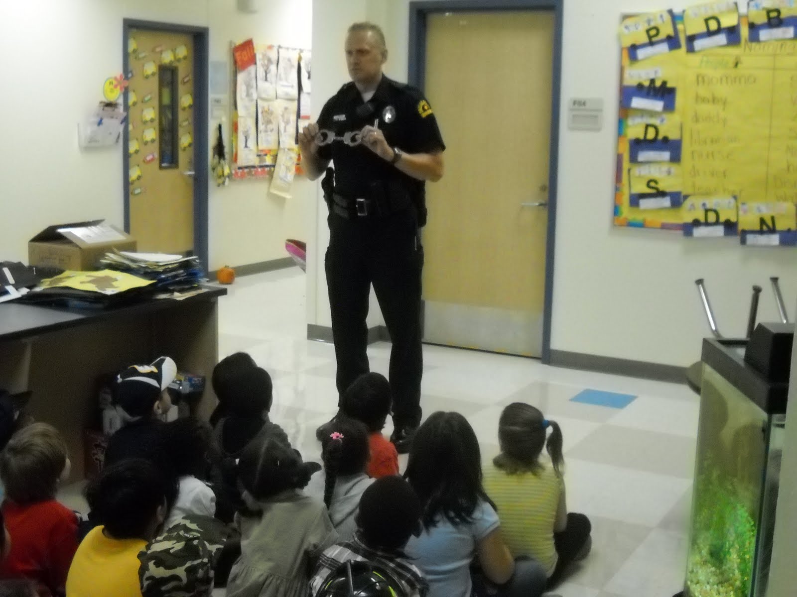 Mrs. Wood's Kindergarten Class: Policeman Visit