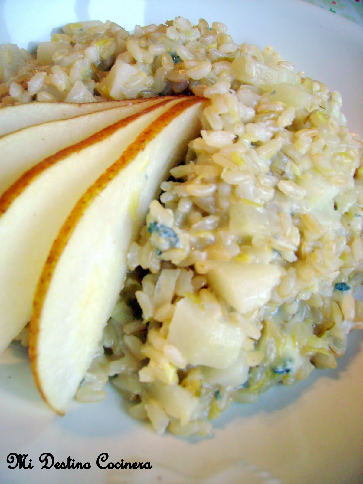 Arroz Integral con Peras y Gorgonzola para un Risotto Diferente.