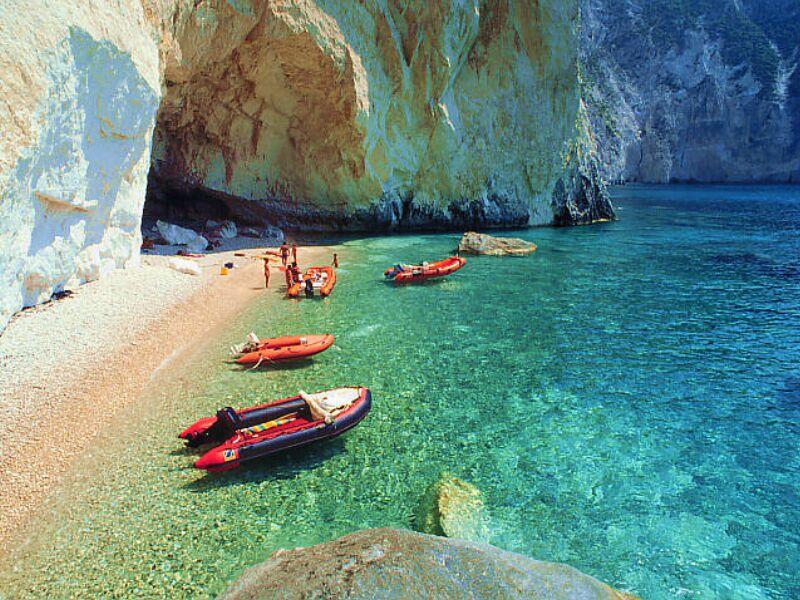 Prepare to see a professional sea. | Tramp in Thailand, land of history ...