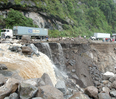 JoFeMaGu: Derrumbes En Colombia!