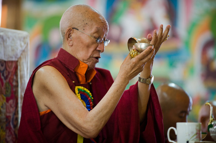 Ogyen Tulku: Garje Khamtrul Rinpoche to Visit Taipei