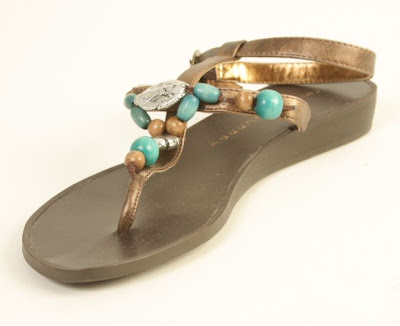 VICTORIA'S SECRET: sandalia peltre con piedras y broche plata