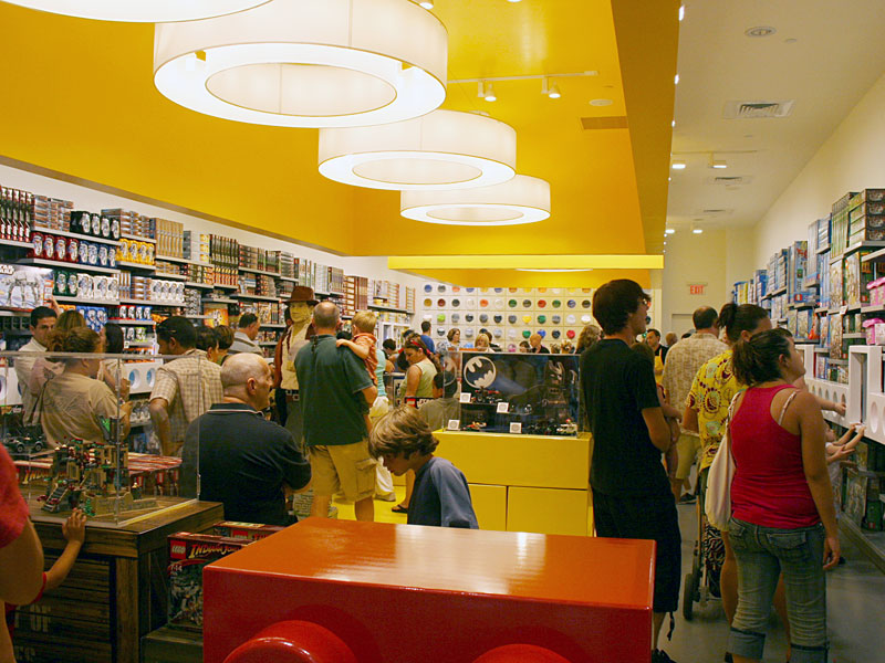 New Lego Store Opening Soon In Glendale