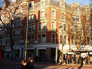 En Barcelona...: The Duchess of Bloomsbury Street, de Helene Hanff