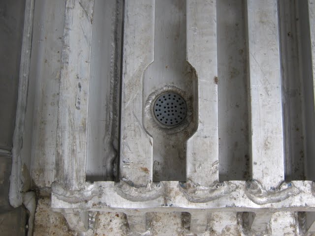 REEFER CONTAINER - Drain Plug Review