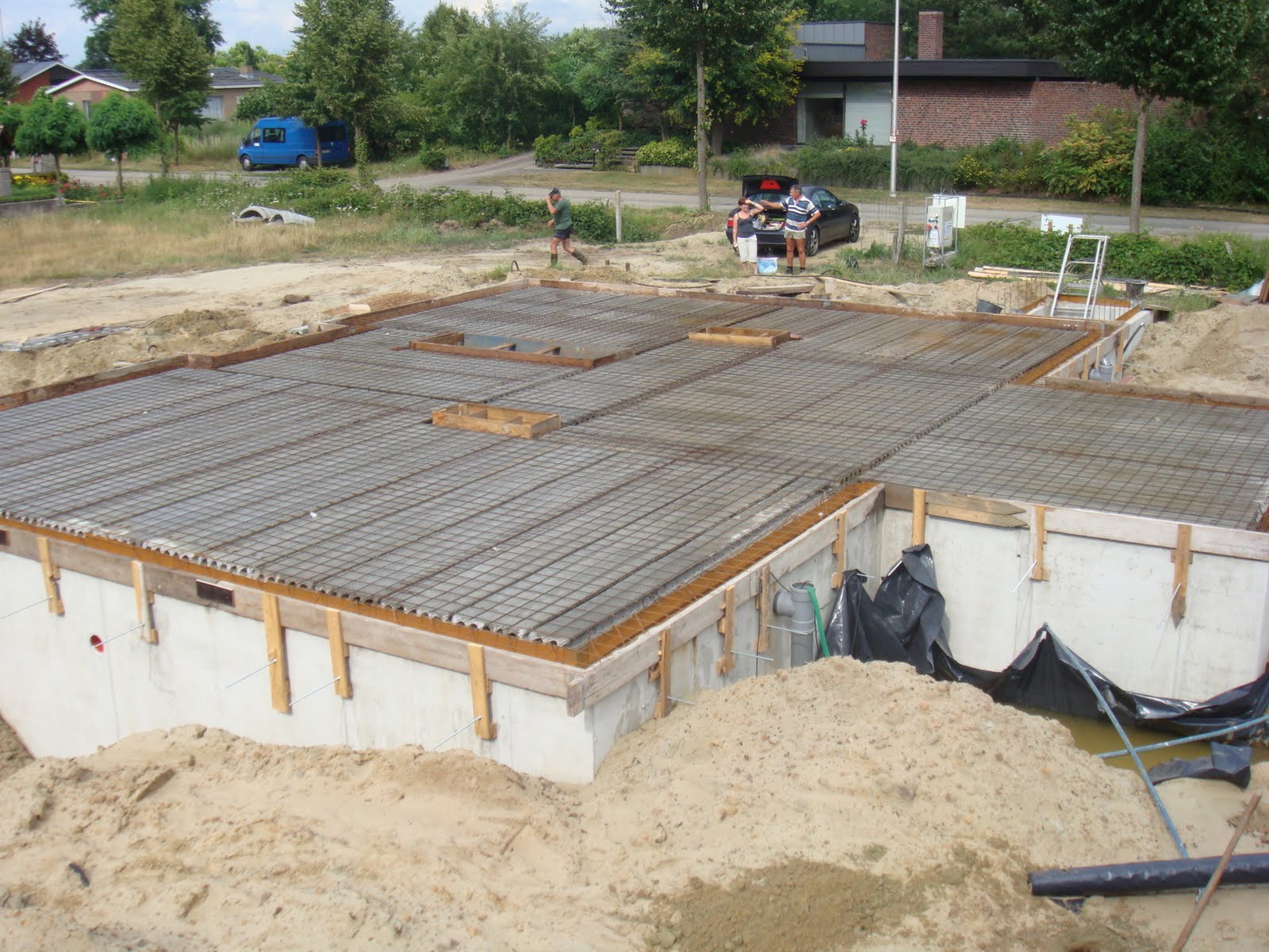 kattebolleke: Druklaag beton op de kelderwelfsels