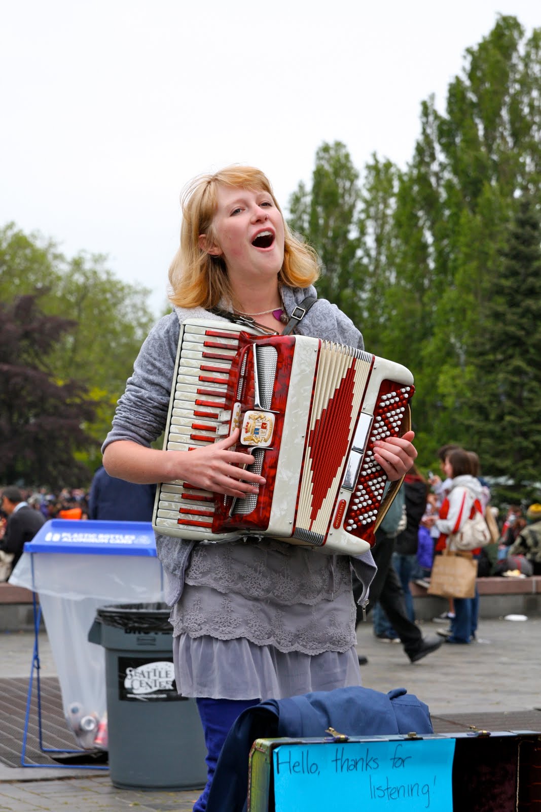 Laura Jorgensen at Folklife | it's my darlin'