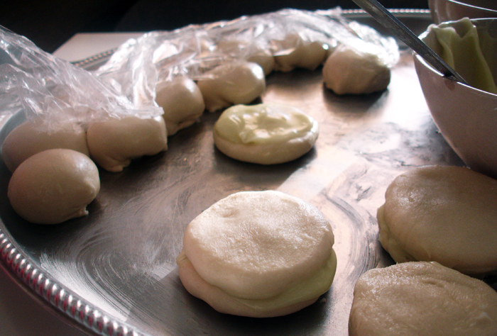 libyan food: Libyan stove top flat bread: Ftat Misrati فتات مصراتى
