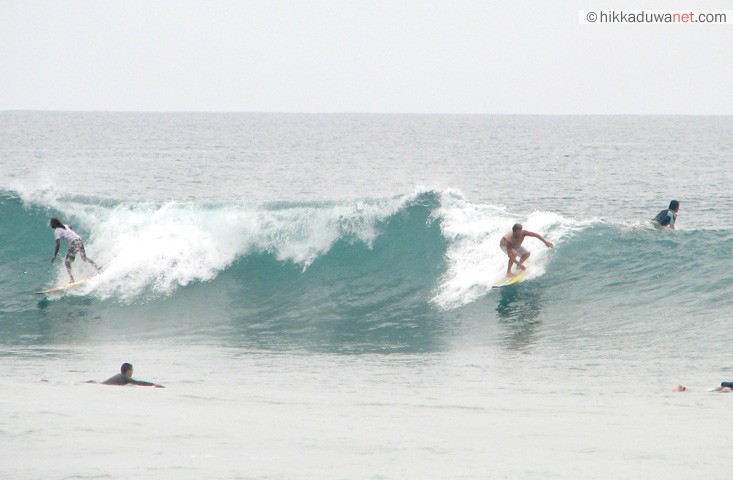 Travel Sri Lanka: Hikkaduwa