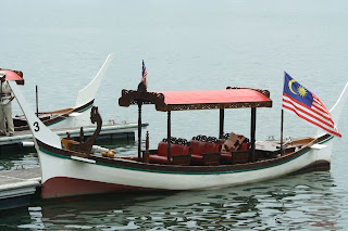 Malay Traditional Boat - Wooden Yacht: Cruise Tasik Putrajaya 2|perahu ...