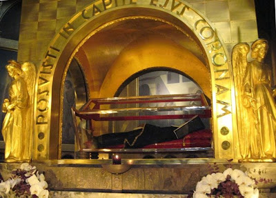 Monastery Monday: Cascia