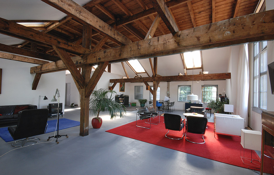 WASTING MY PRETTY: church living in utrecht