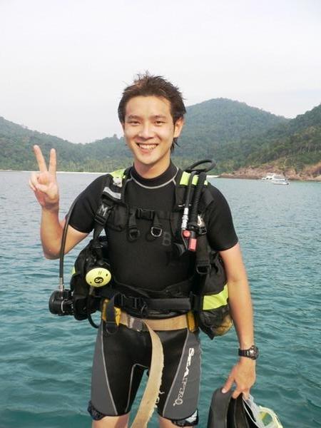 Buddhist Personality : Wilson Tan ~ Buddhist Celebrities